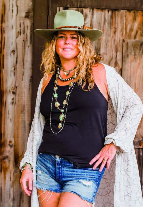 COWGIRL Empowered: Kelli Tracy - Lil Bee's Bohemian